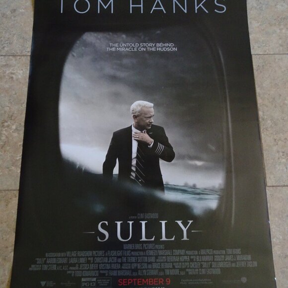 Warner Bros. | Art | Sully Movie Poster With Tom Hanks As Chesley Sully ...